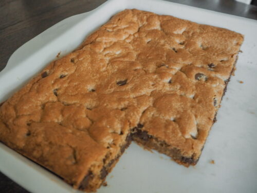 My Chocolate Chip Pan Cookie Bars · Cast Iron Lane